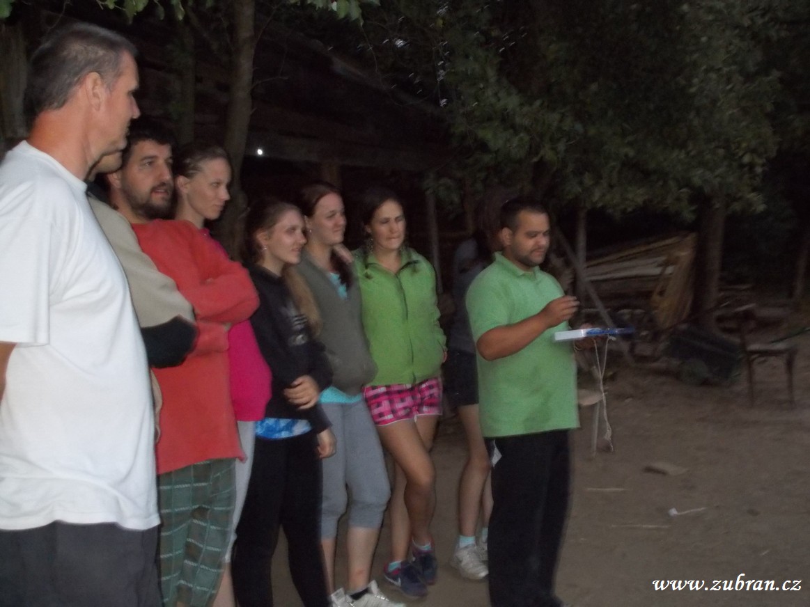 Zuberský tábor ve Stříteži nad Bečvou 2015 TROSEČNÍCI taborovy 0915
